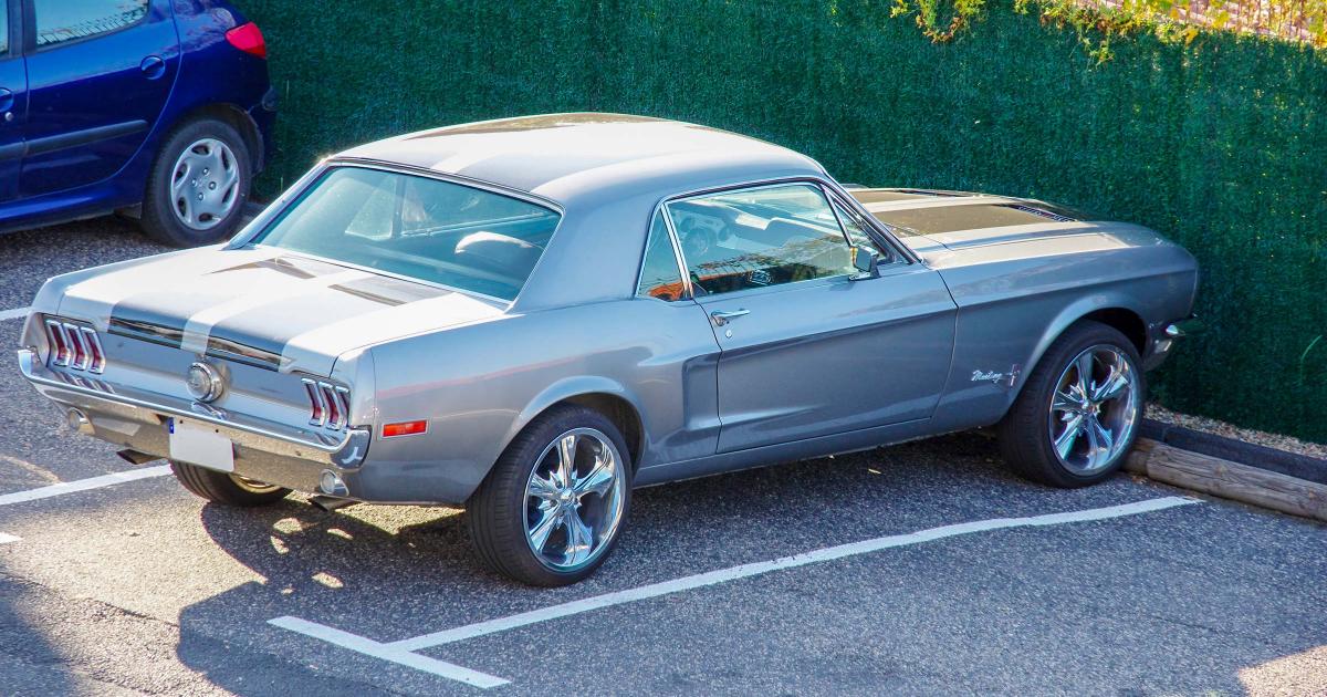 Ford Mustang, une voiture de collection proposée par Marc C.