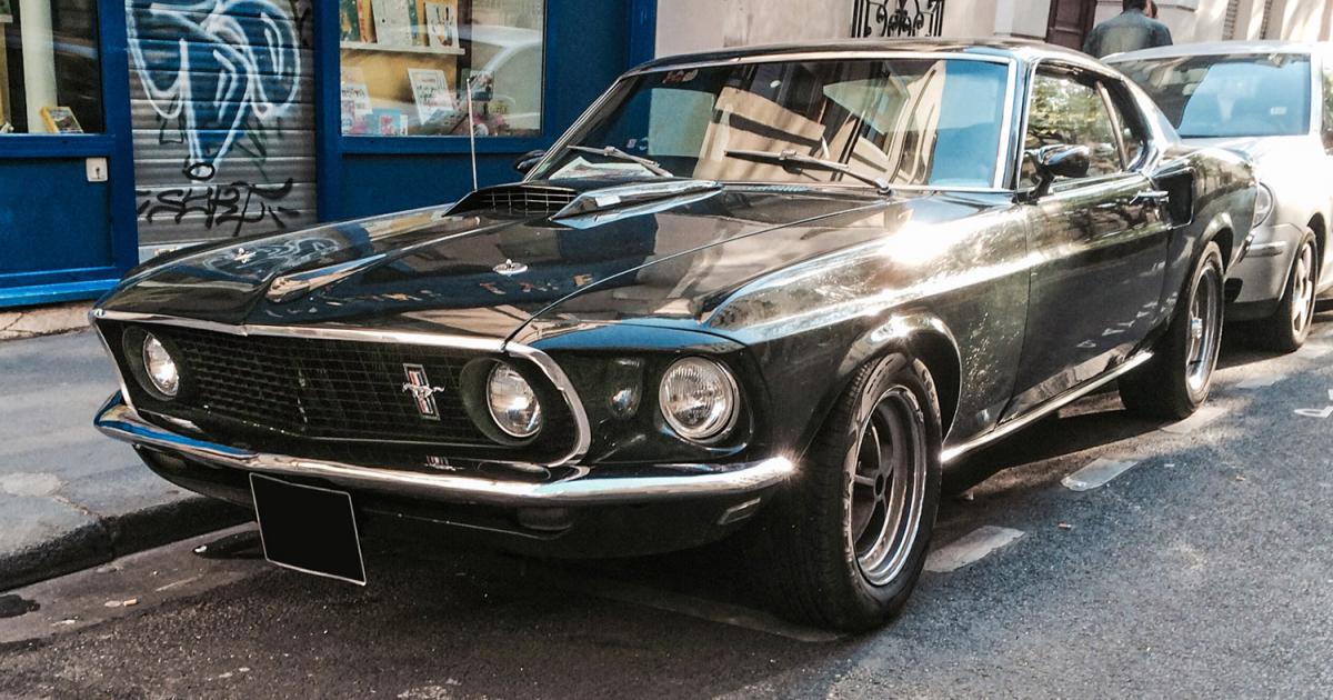 Ford Mustang, une voiture de collection proposée par Jérôme T.