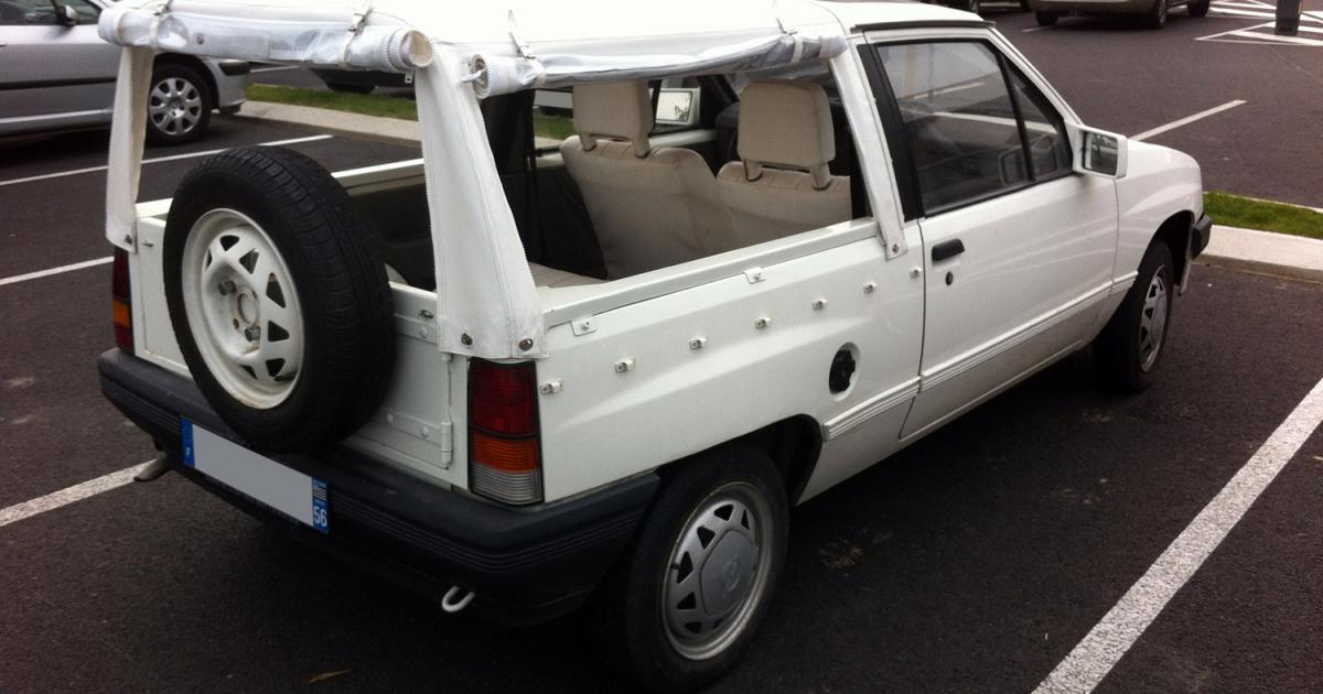 Opel Corsa Pickup, une voiture de collection proposée par Stan J.