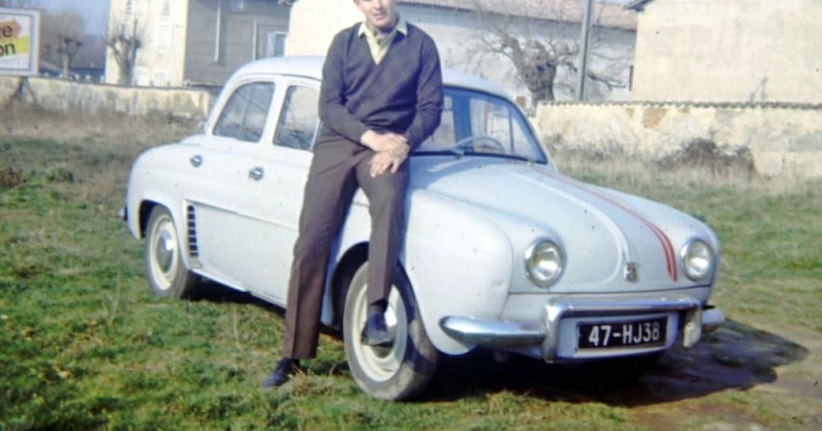 Renault Dauphine 62, une voiture de collection proposée par Sylvie C.