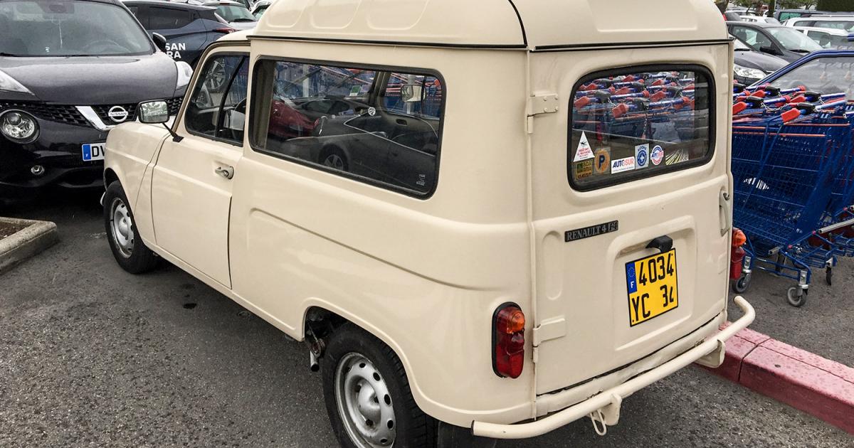 Renault 4 F4, une voiture de collection proposée par Thierry P.