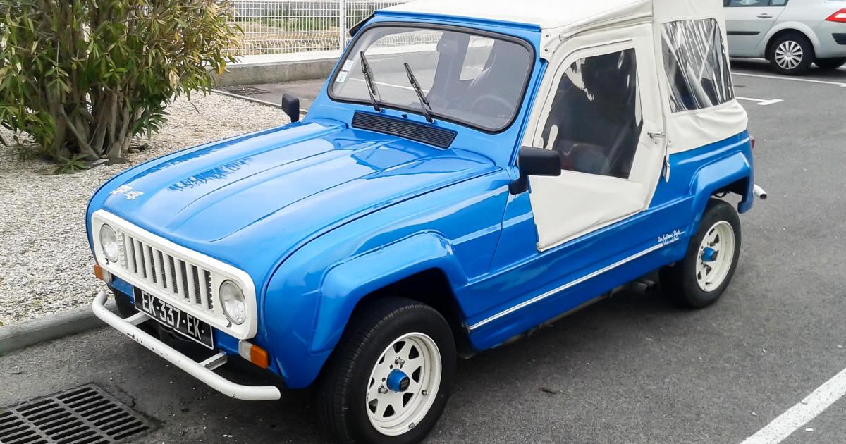 Location Renault 4 Car Systme Jp4 De 1982 Pour Mariage