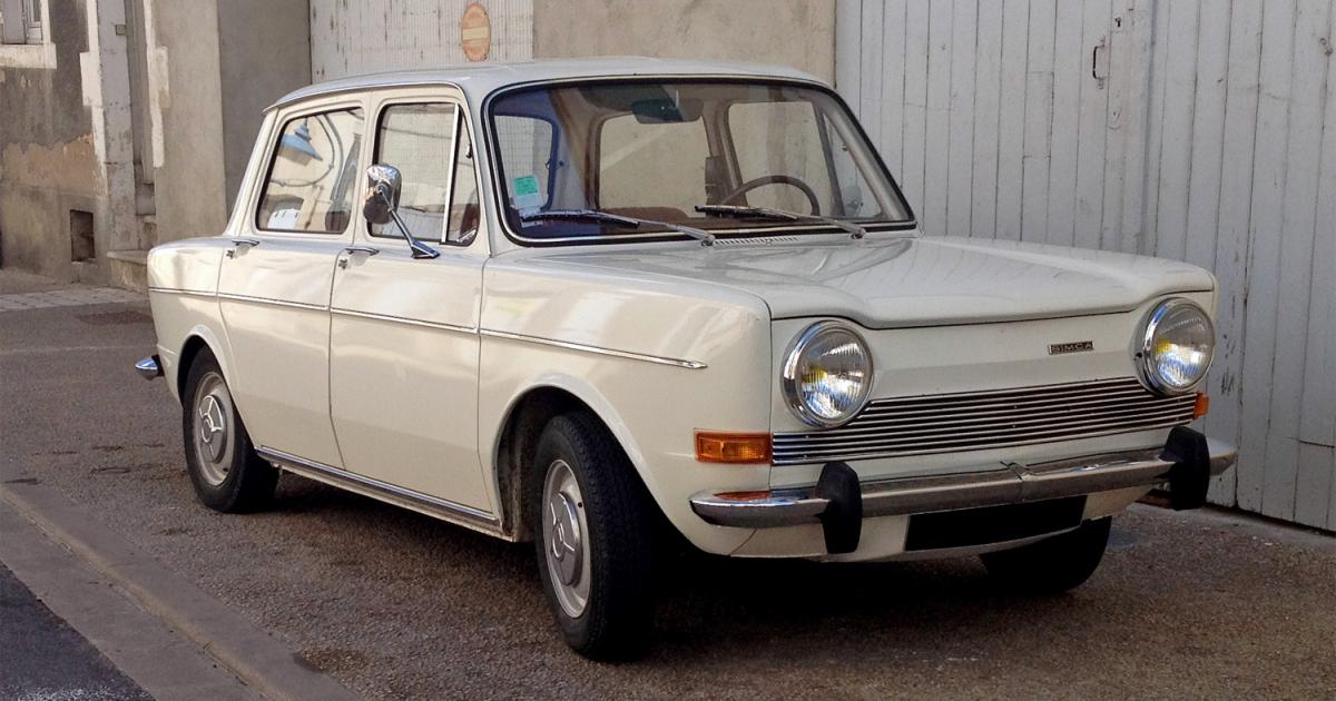 Simca 1000 GLS blanche, une voiture de collection proposée par Chris