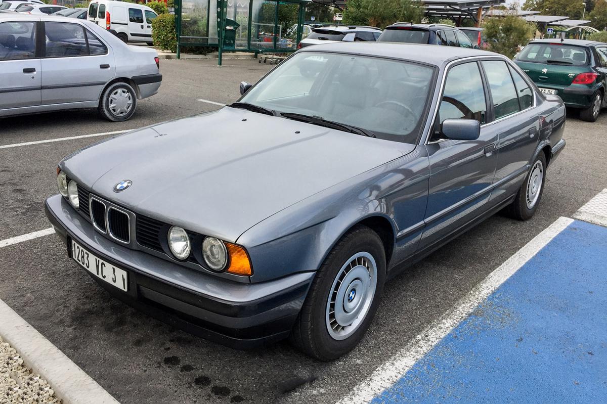 BMW 525TDS E34 Une Voiture De Collection Propos e Par Thierry P 